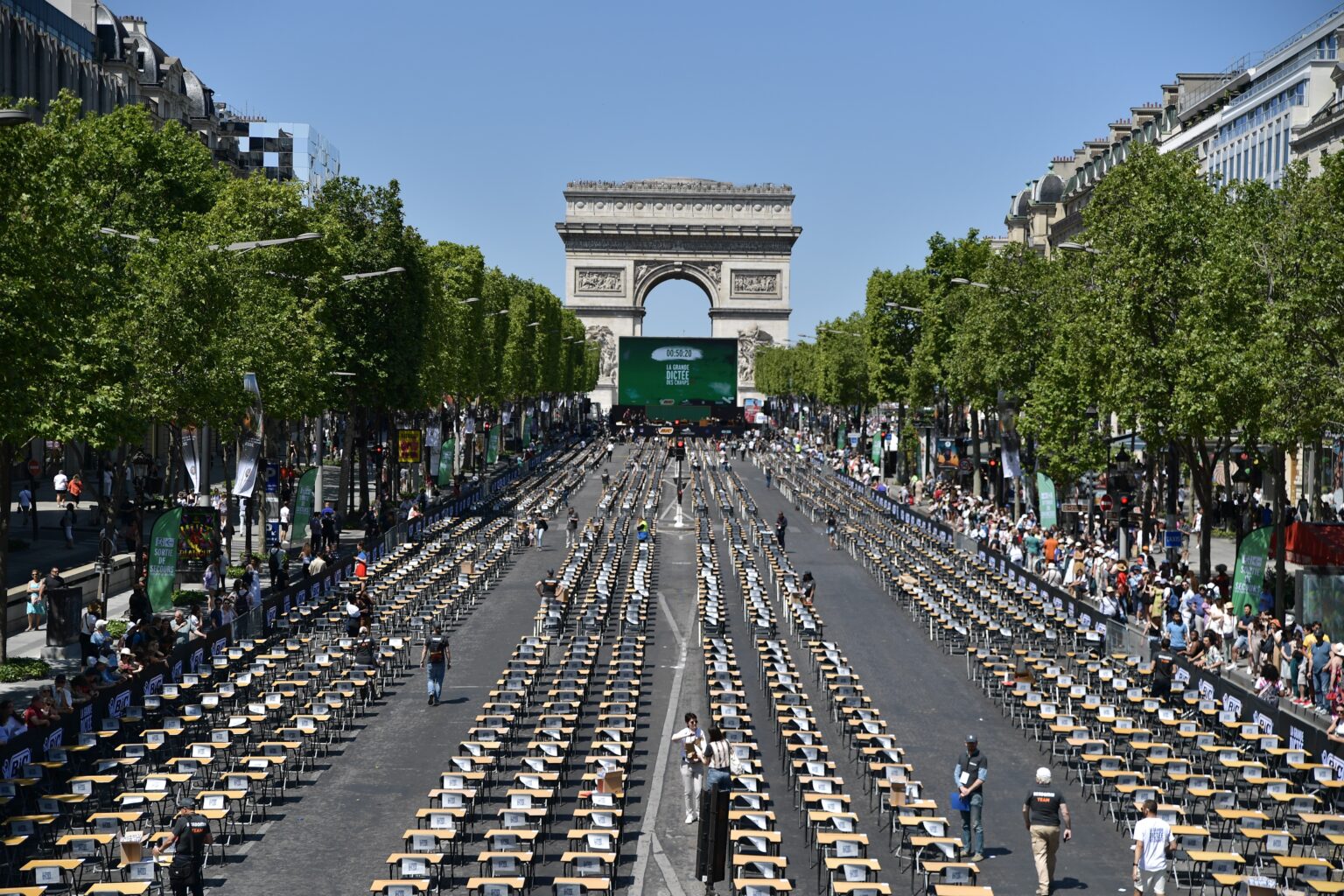Pariz se sprema za "najveći diktat na svijetu" u aveniji Champs-Elysees ...