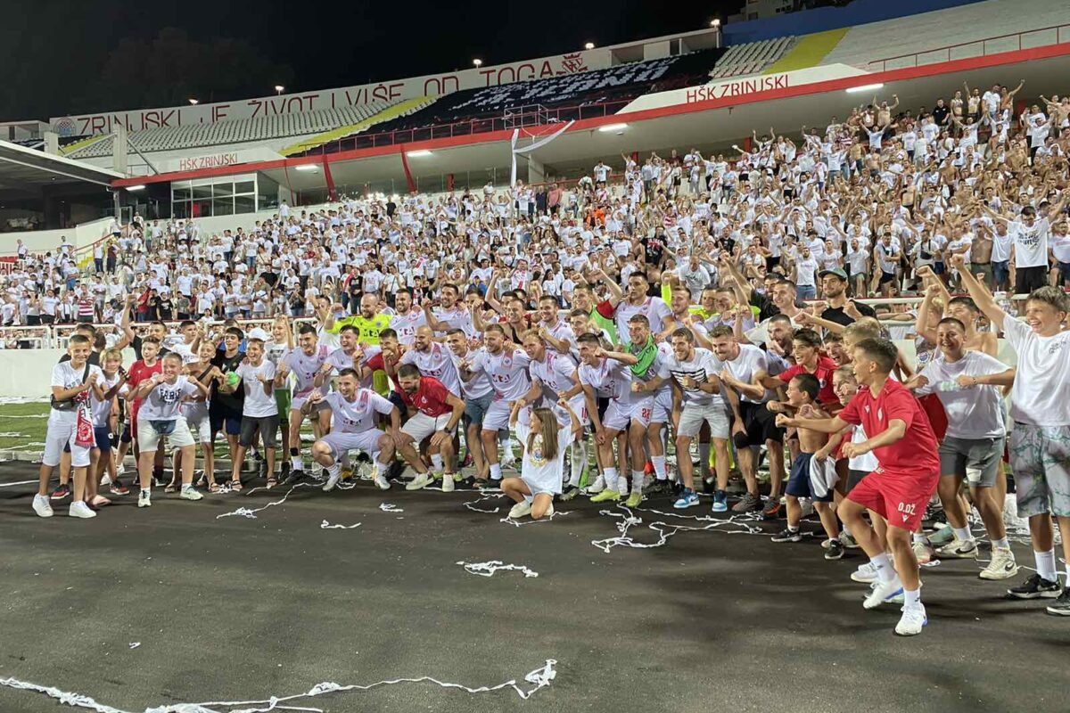 Pogledajte slavlje fudbalera Zrinjskog i Ultrasa nakon prolaska dalje ...