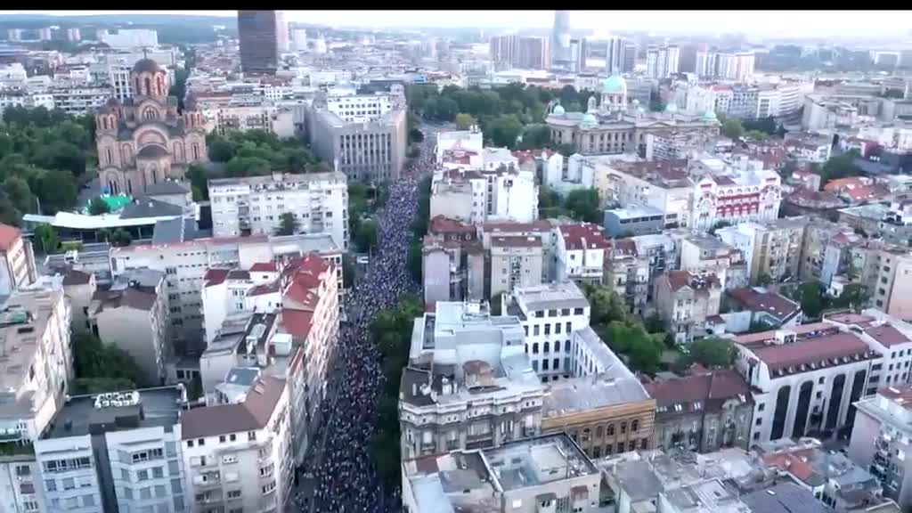 (VIDEO) Snimci N1 iz drona sa 10. protesta "Srbija protiv nasilja" - N1