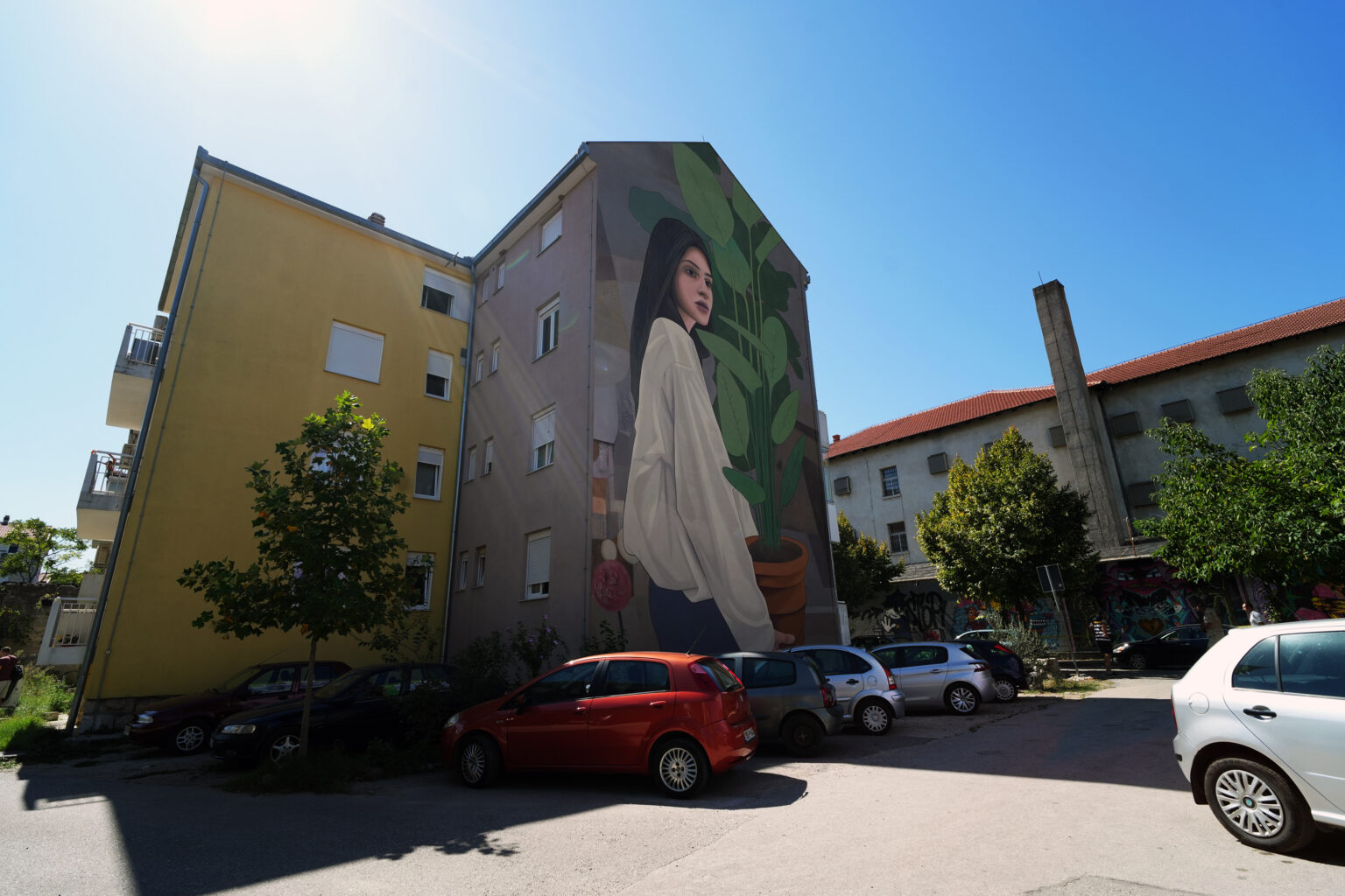 Street Arts Festival brings new murals to Mostar - N1