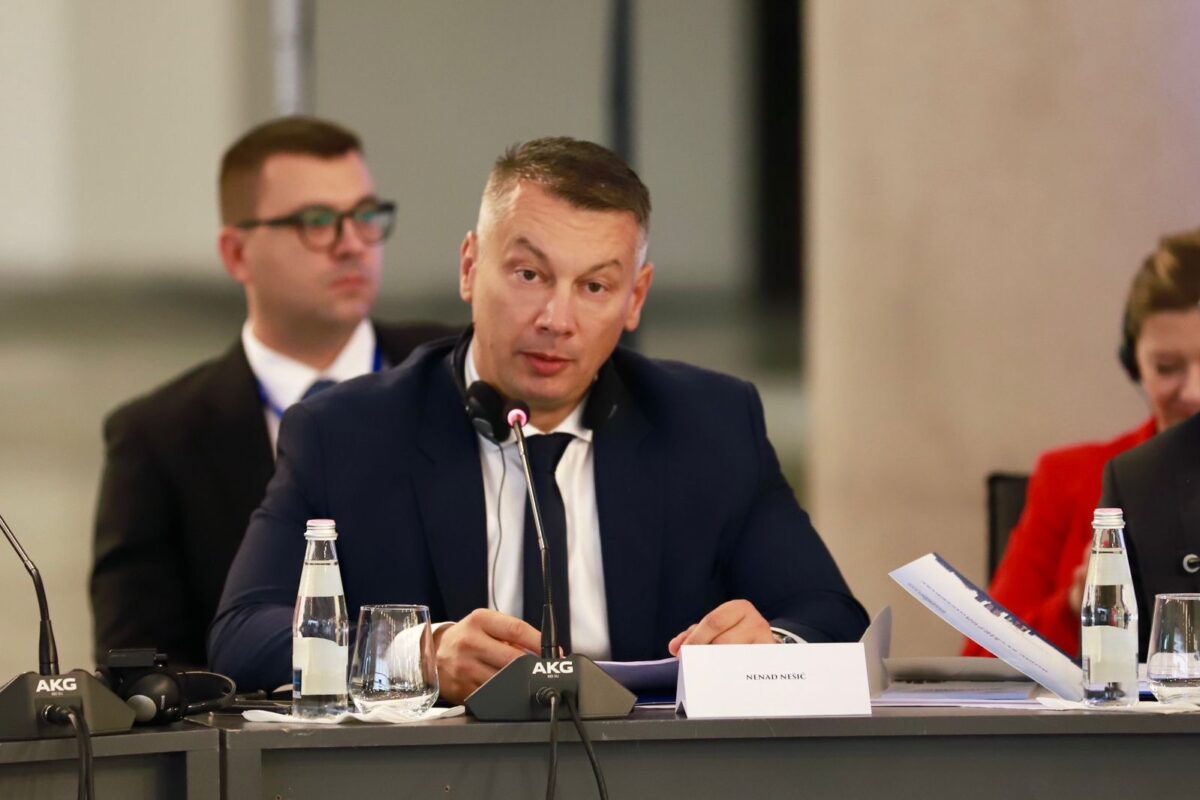 Top Bosnian finance official arrested over threats to Security Minister ...