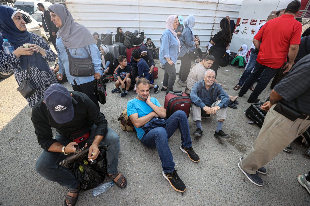 Ambassador: Evacuation of Bosnian nationals from Gaza Strip still ...