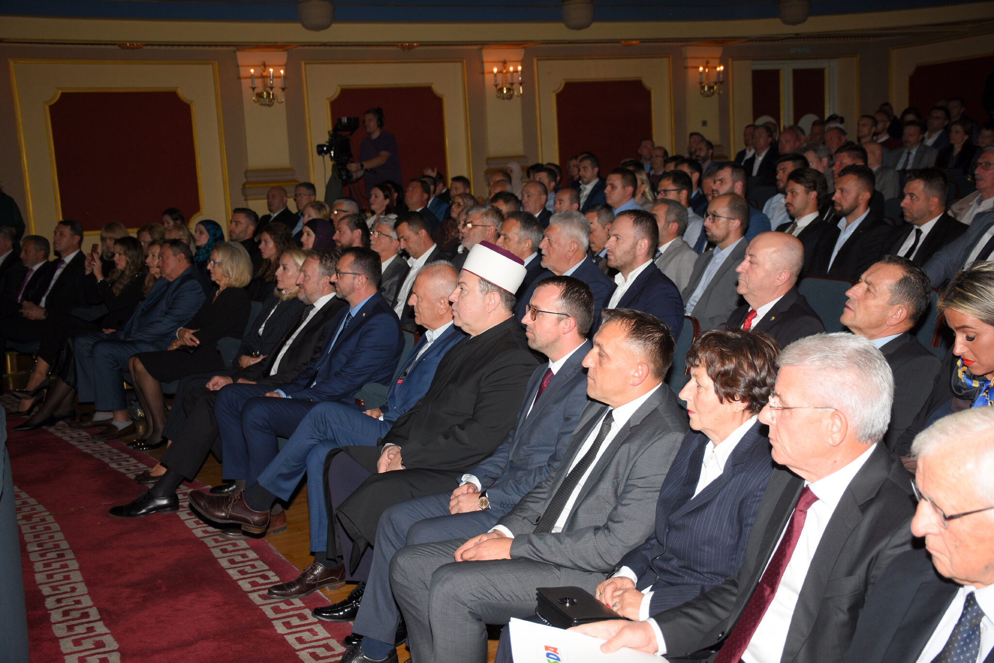 Akademija povodom smrti Alije Izetbegovića: Vjerovao je da su sloboda i ...