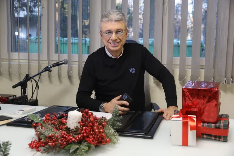 Ko je bio Saša Popović? Estradni mag i tvorac najveće fabrike zabave na ...