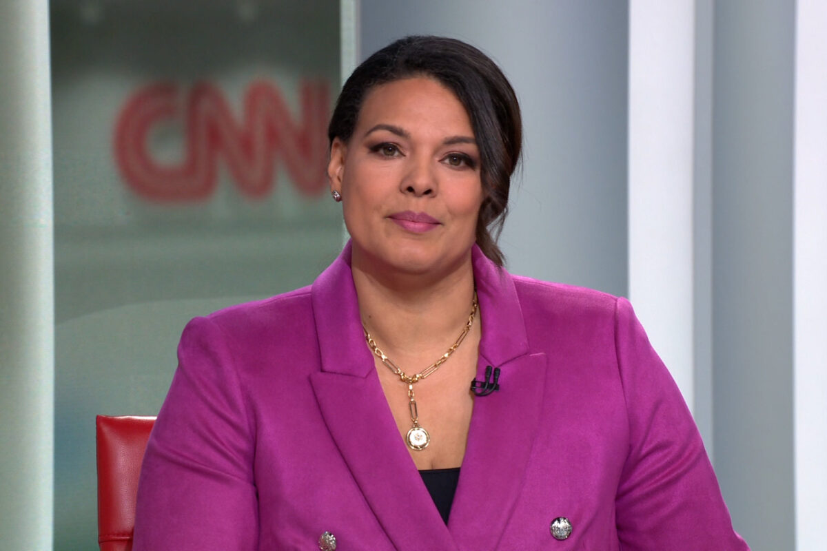 Poznata novinarka CNN-a emotivno se obratila publici: Otkrila da ima 3 ...