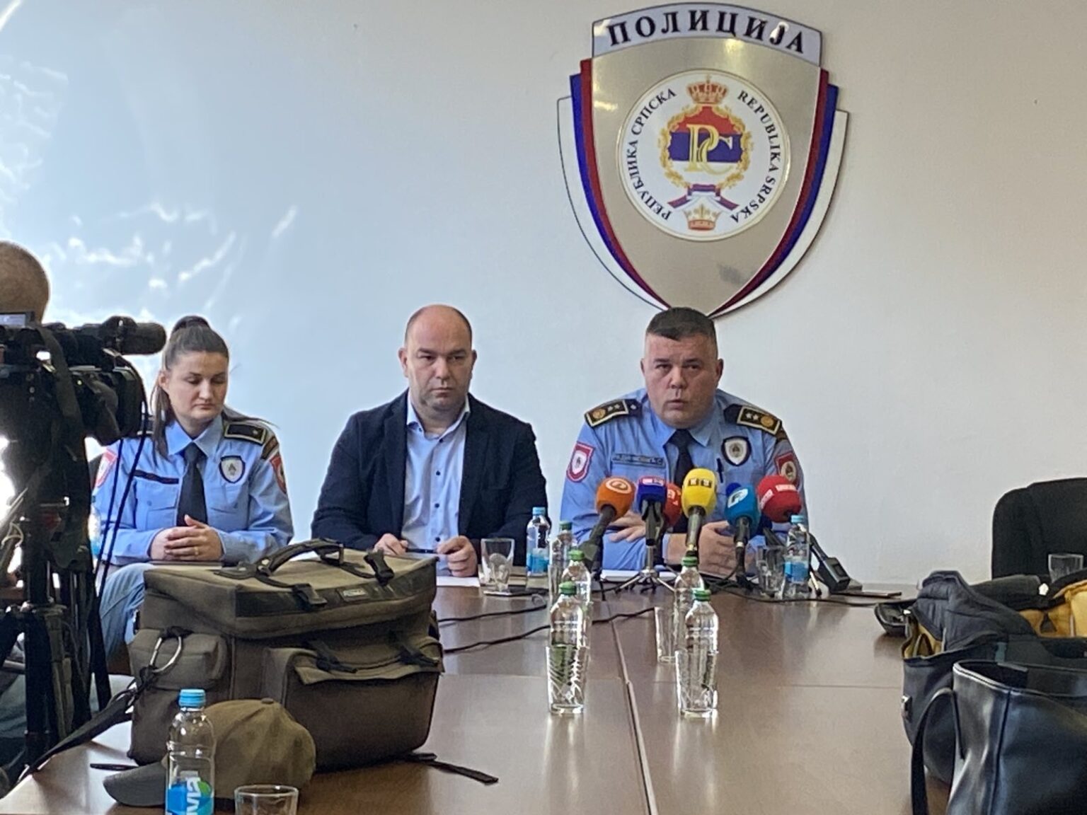Policija objavila detalje svirepog ubistva u Doboju: Mužu sipala lijekove u limunadu da ga omami ...