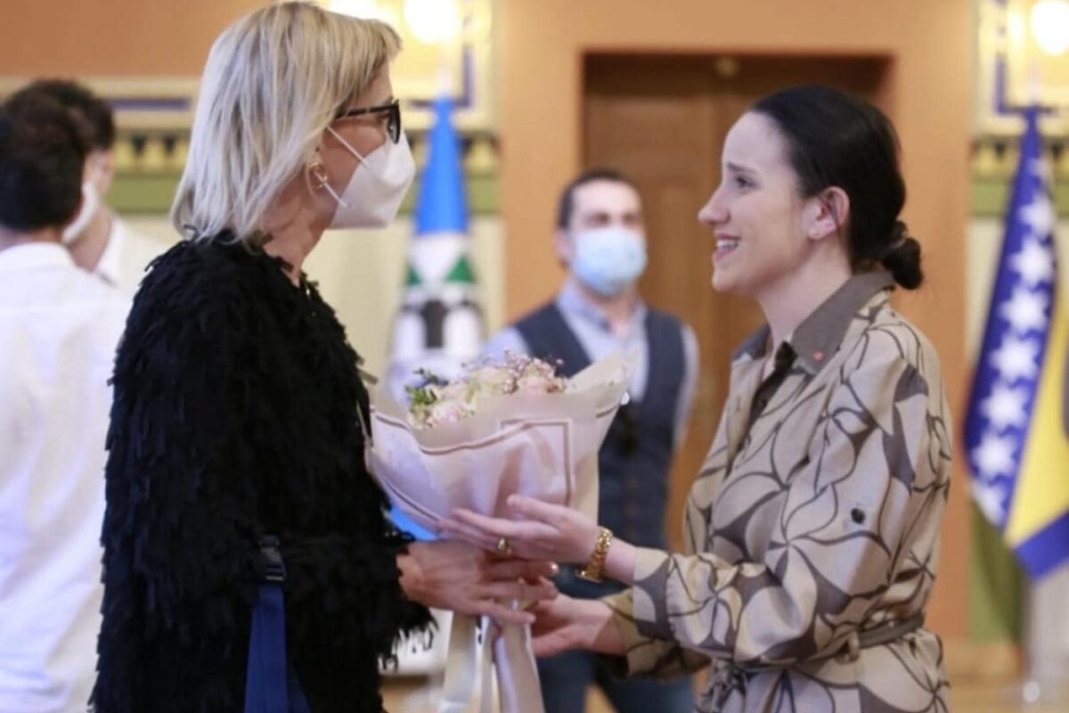 Karić odgovorila Jergoviću i Žbanić: Historija nam je pokazala da je ...