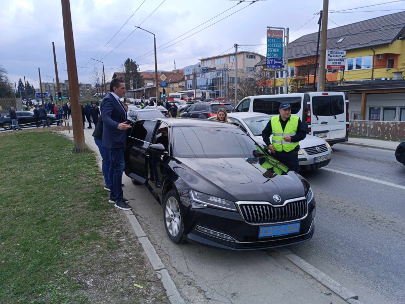 Reakcija MUP-a KS nakon skandala ispred Suda BiH: Nedeljko Elek će ...