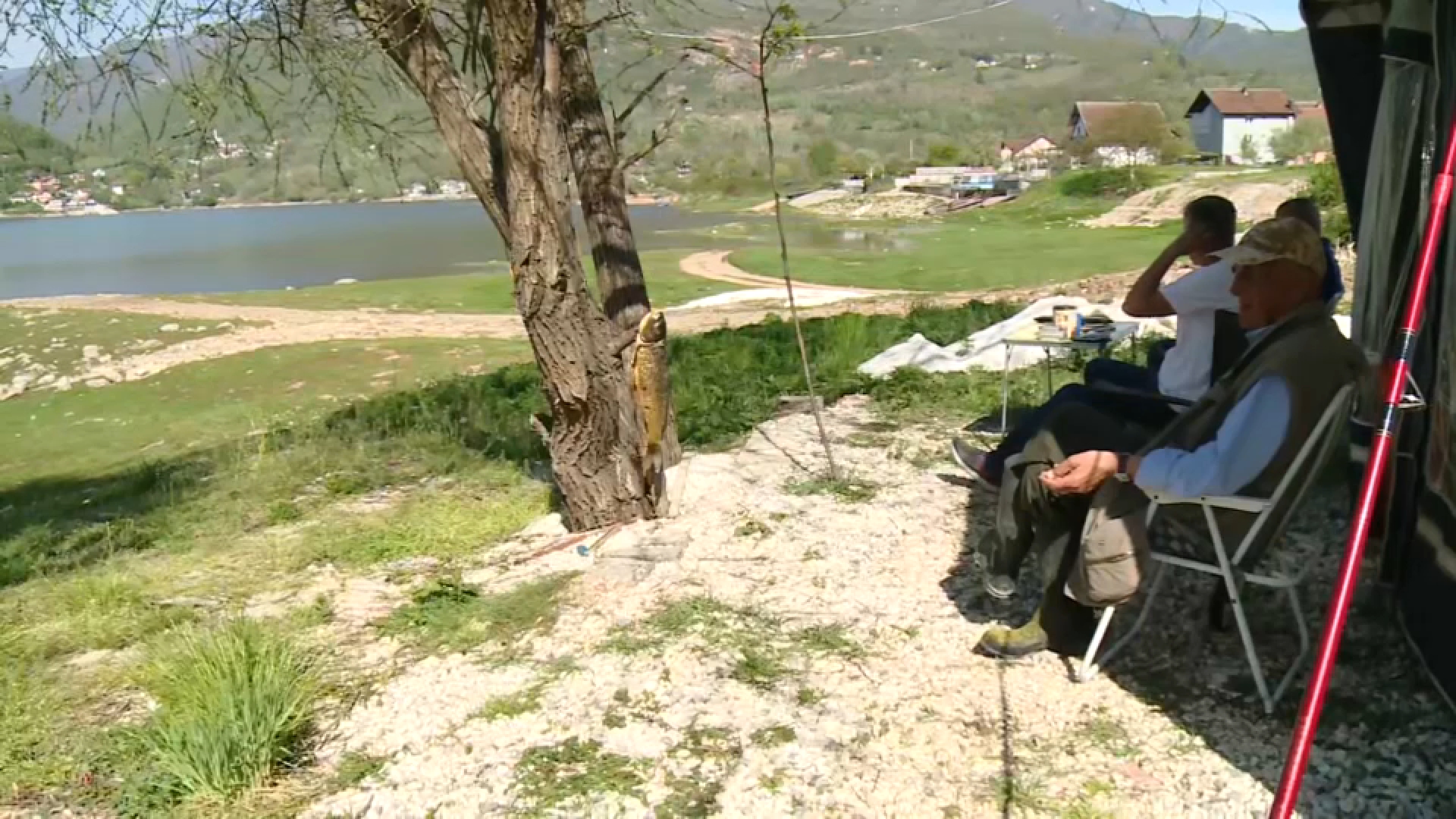 Ribari sa Jablaničkog jezera: Da je opasno bio bi pomor ribe, ranije se ...