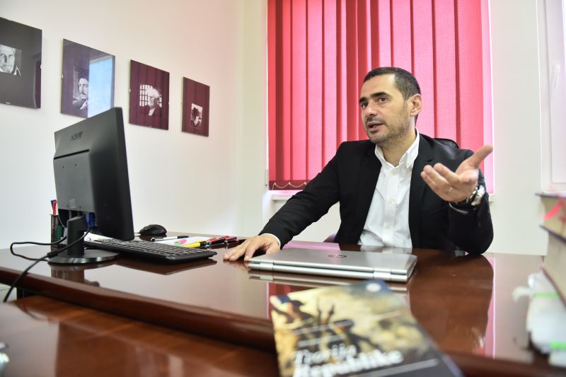 Banjalučki prof. Savanović o Srebrenici: Dok se ne ogradimo od ...