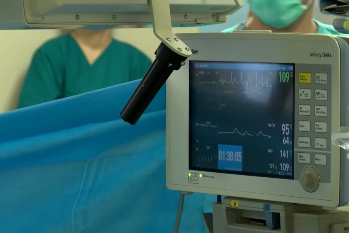 Nakon prve transplantacije srca u BiH stotine pacijenata "na čekanju" dobilo tračak nade da će ...