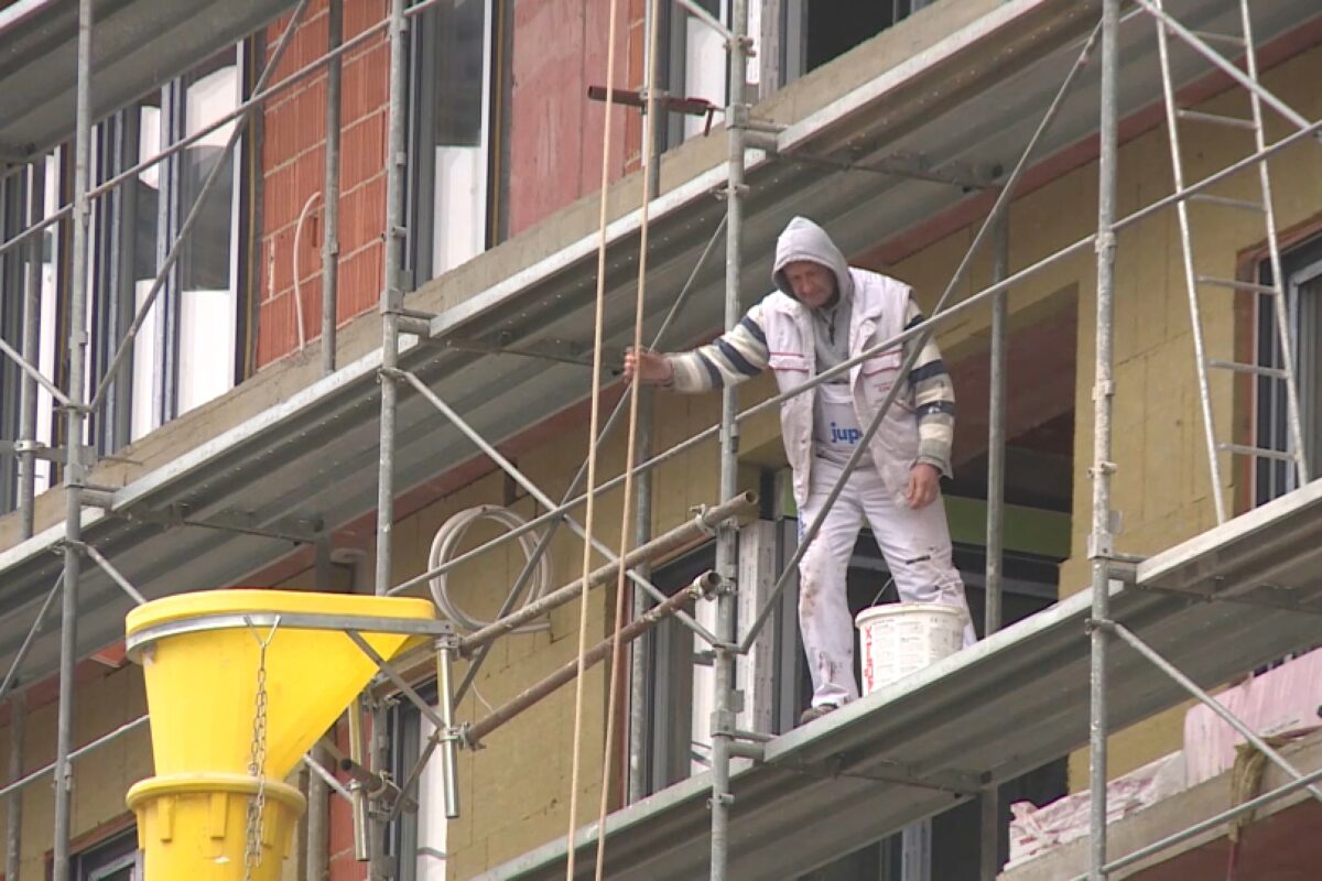 Rad s "glavom u torbi": Samo u RS ove godine poginulo osam građevinaca ...