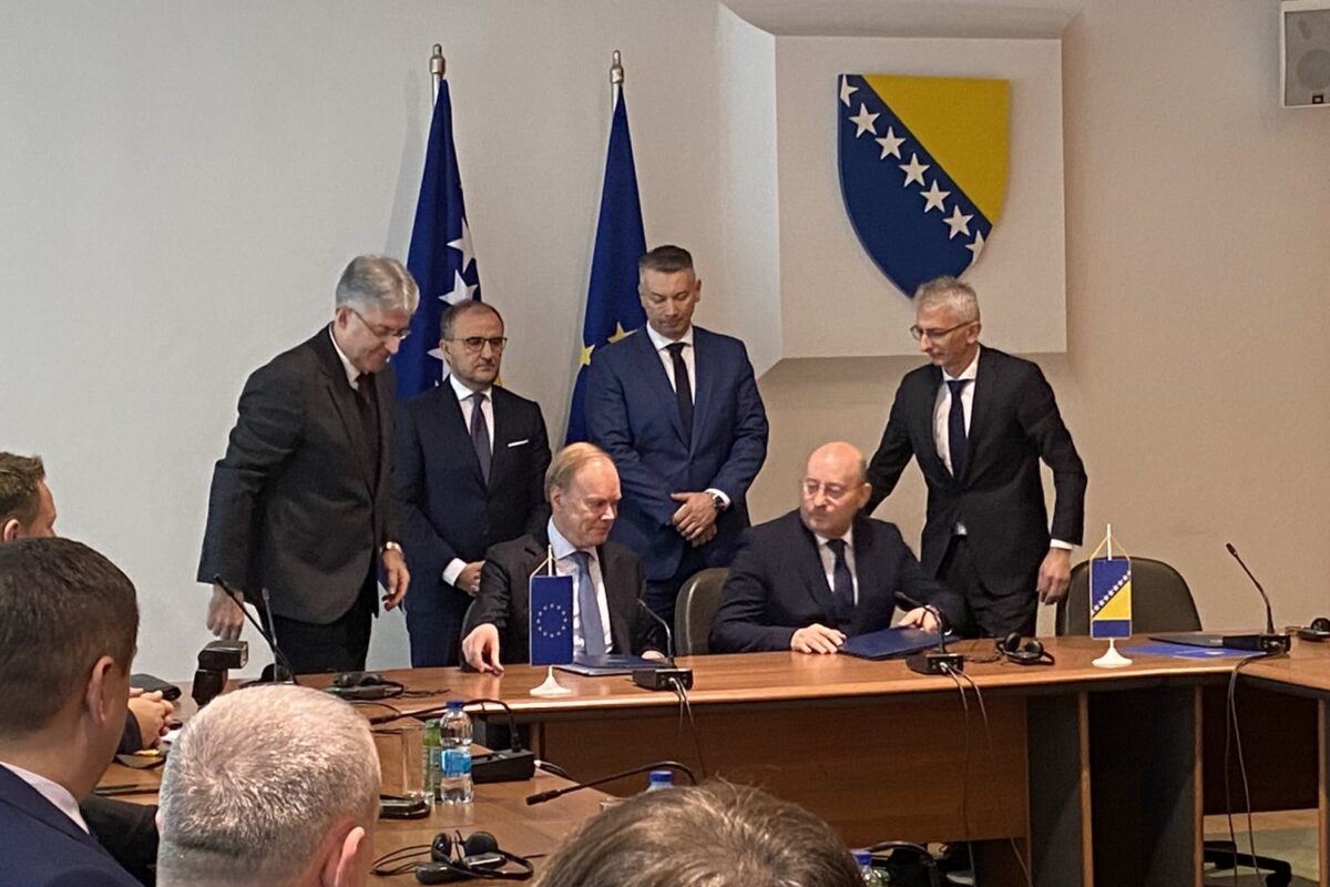 Bosnia and EU sign key agreement on border security with FRONTEX - N1