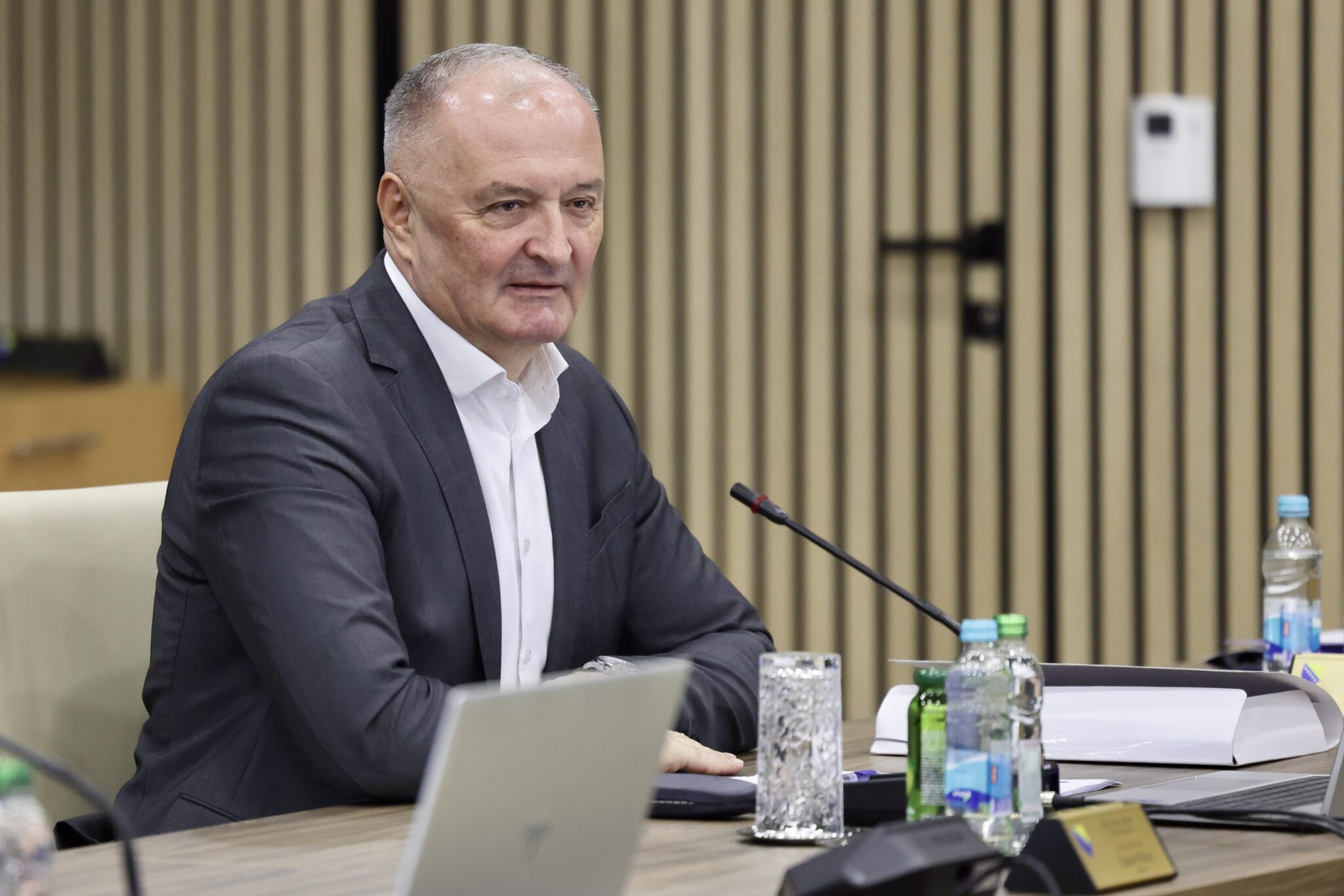 Helez s parlamentarcima EU: Tražimo pojačanje snaga EUFOR-a - N1